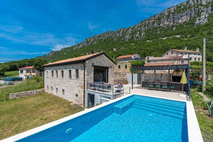 Villa Olympica By Aneo Travel - Crikvenica