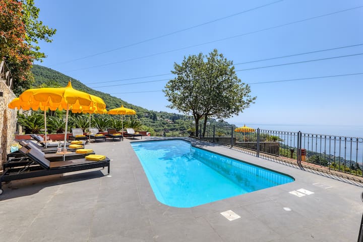 Villa Sea Eagle Pool And Relax - Happy Rentals - Alassio