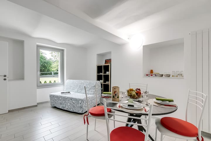Iris Apartment - Happy Rentals - Brenta