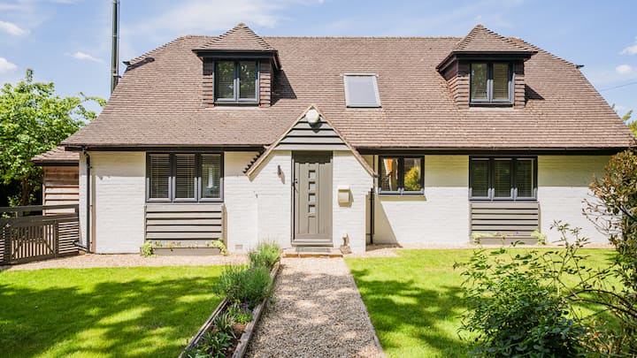 Woodland Cottage - Milford on Sea