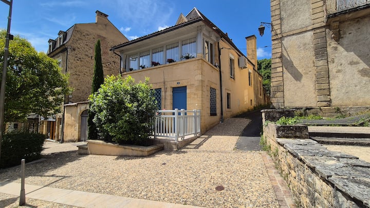 Escapade Sarladaise, Cocon De Charme Climatisé - Domme