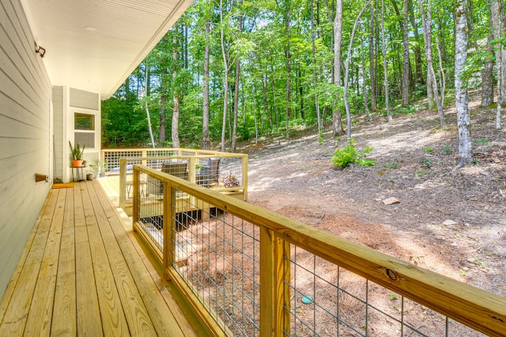 Pool & Golf Access: Family Cabin In Clayton - Clayton, GA