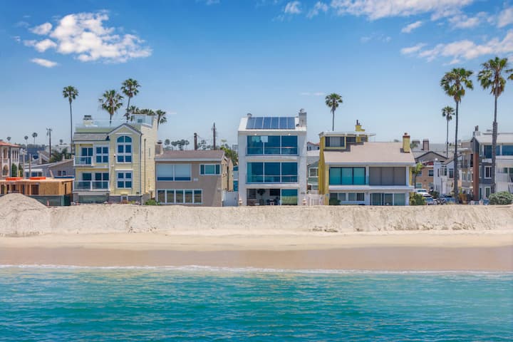 Oceanfront Escape On Boardwalk-loaded W/amenities - Long Beach, CA