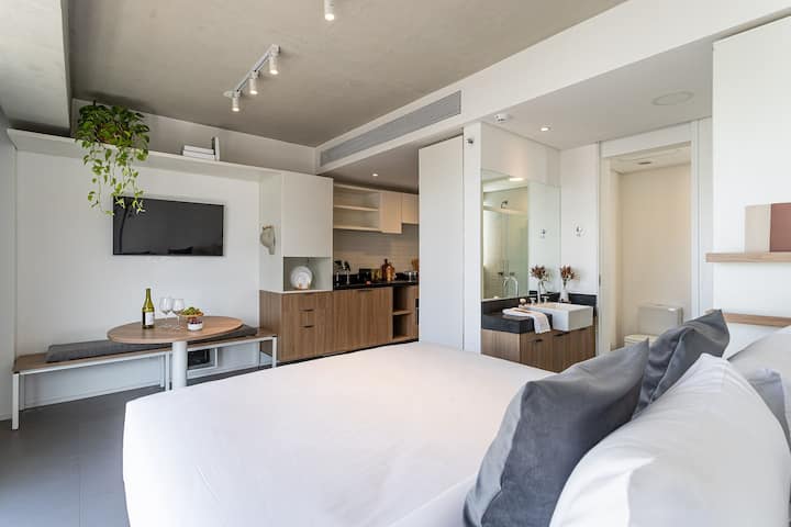 Complete Studio | Pool In The Heart Of Vl Madalena - Sao Paulo