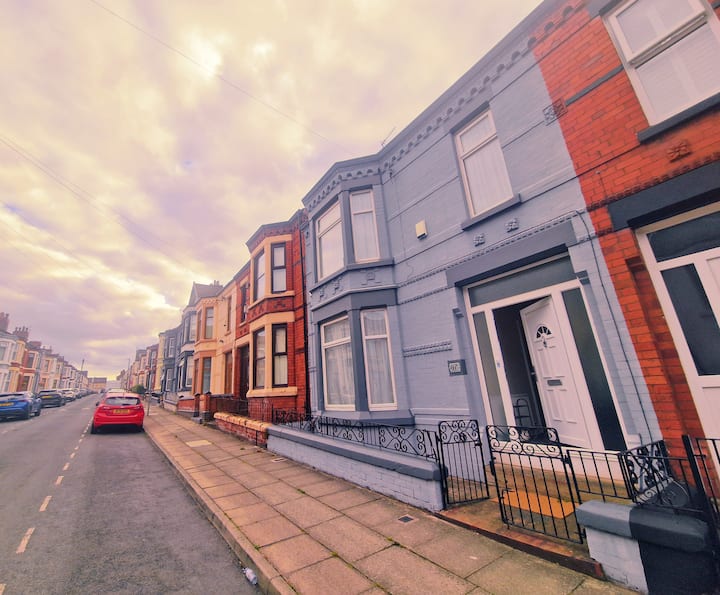 Upscale Luxury Home By Liverpool Football Stadium - Formby