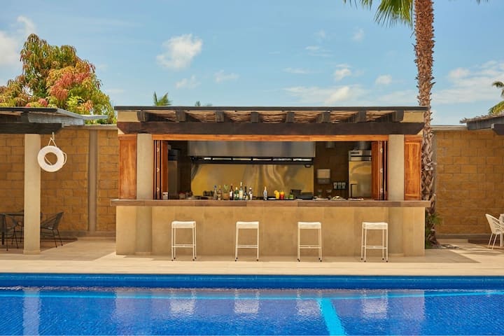 Peaceful Retreat Minutes To Medano Beach & Dining - Cabo San Lucas