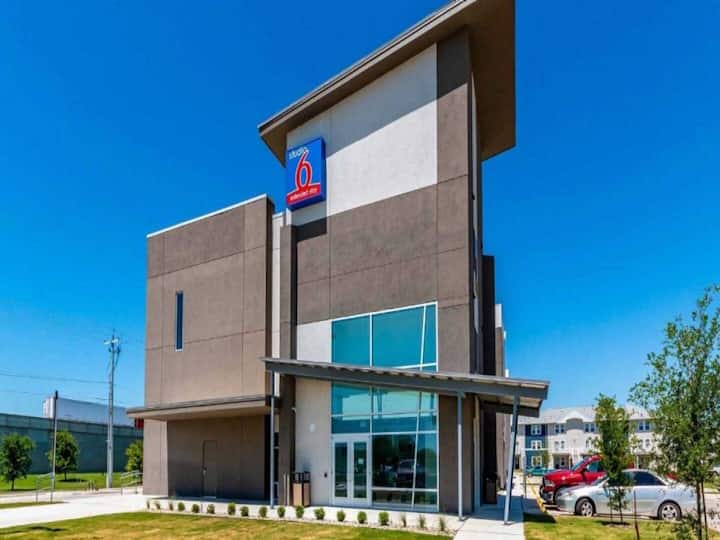 2 Lits Complets | Ns | Cuisine - San Marcos, TX