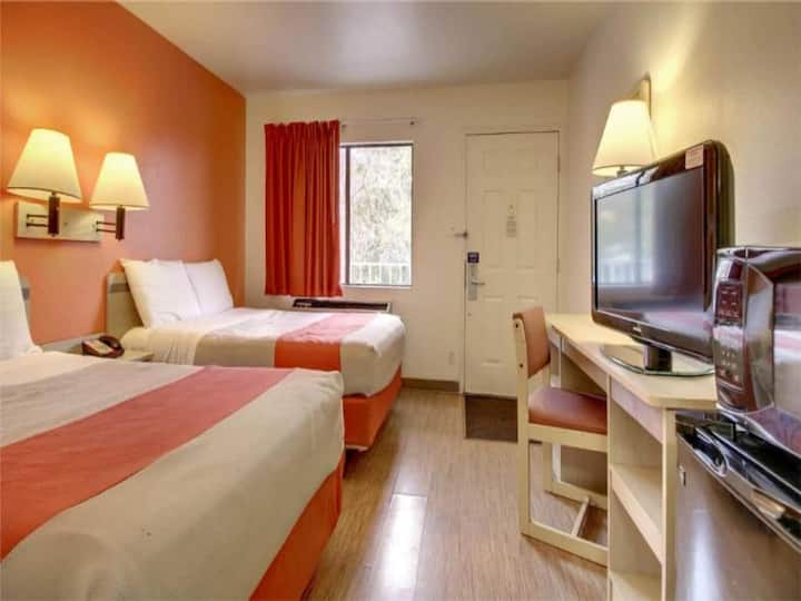 Motel 6 Des Moines, _2 Lits Pleins | Nmsk - The Galleon, Altoona