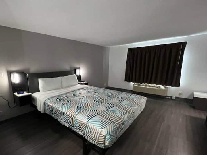 Motel 6 Altoona, Ia _1 Queen Bed | Mobil - Altoona, IA
