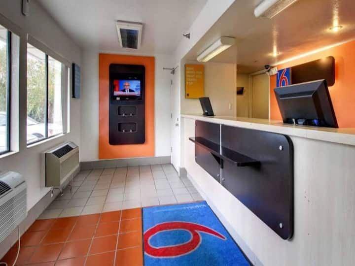 Motel 6 Des Moines, _1 Lit Queen | Mobil - Des Moines, IA