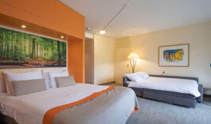 2 Spacious Suites For Families In Wonderland! - Arnhem
