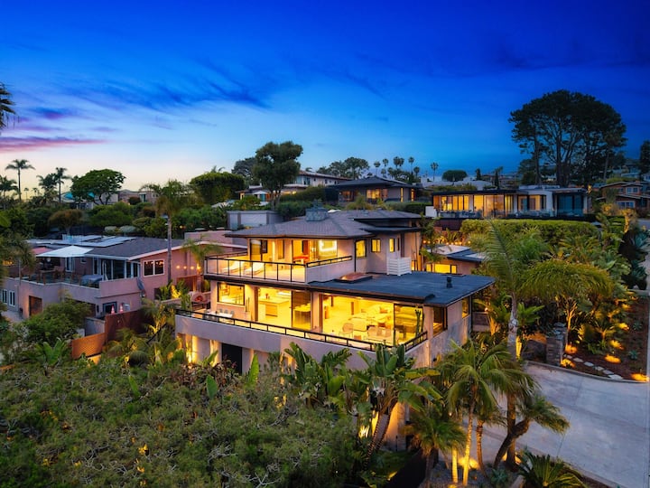 Solana Beach Luxury With Panoramic Ocean Views - Del Mar, CA