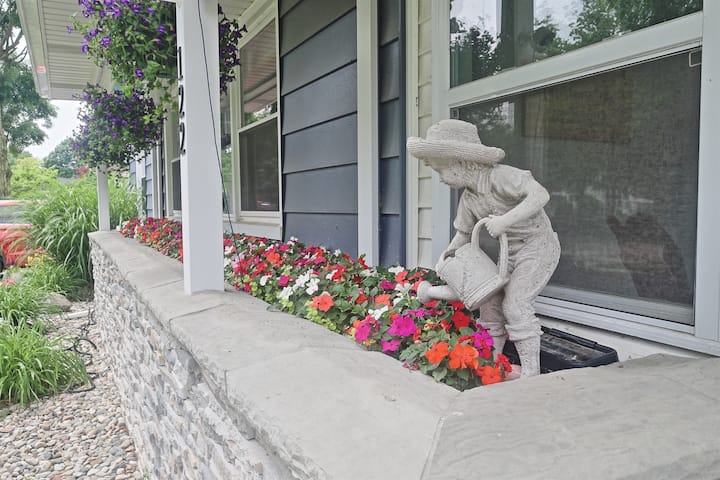 The Frankenmuth Dawdy Haus - Festival Option - Frankenmuth, MI