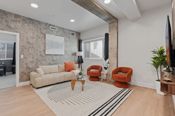 Modern 2-bedroom Near Temple Square And City Creek - Salt Lake City, UT