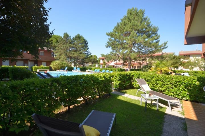 Appartement Relaxant Avec Piscine - Bibione