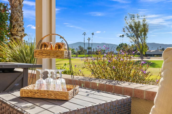 Golf Course & Mountain Views! Palm Desert Resorter - Palm Desert, CA