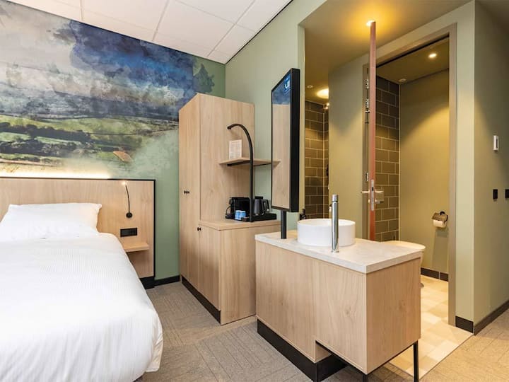 3 Tranquil Rooms Near Local Attractions - Flevoland