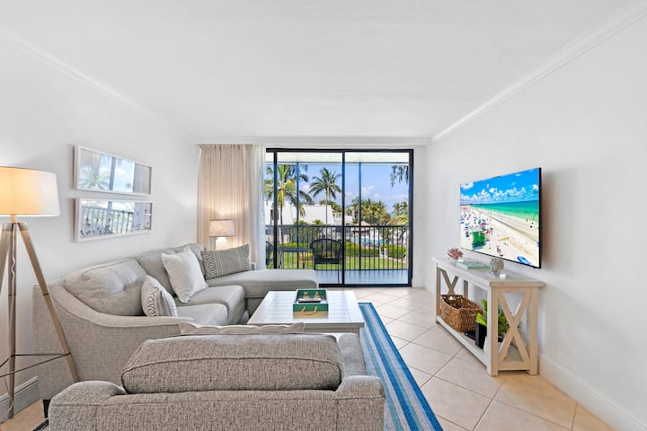 Steps To Sanibel Beach | Gulf Views & Nature Trail - Sanibel