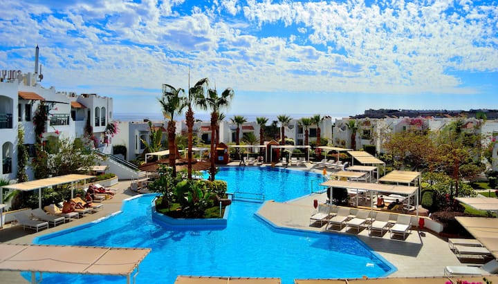 4 Rooms With Balcony And Outdoor Swimming Pool - Scharm El-Scheich