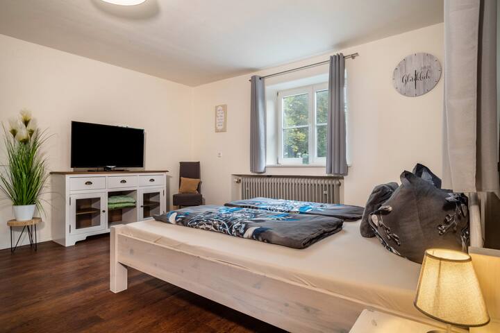 Ferienwohnung Mit Balkon - Ravensburg