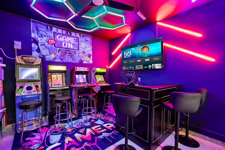 New! Ocean Blvd Glow Arcade Themed Rooms Sleeps 12 - Myrtle Beach