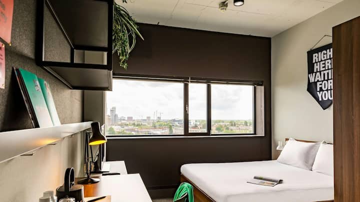 Great Hotel Stay In The Heart Of Amsterdam - Amsterdam