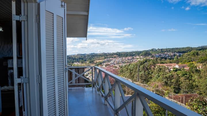 Casa C Lareira, Wi-fi E Varanda Com Vista Incrível - Santo Antônio do Pinhal