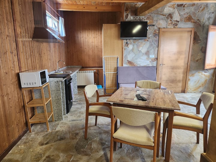 Casa Jardín Habitación Cuádruple J - Monforte de Lemos