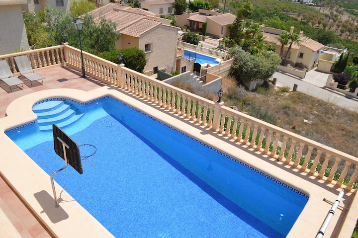 Villa Met Verwarmd Privézwembad In Jalonvallei - Costa Blanca