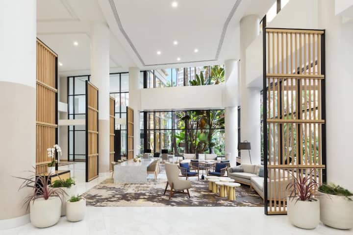 Downtown Long Beach Gem: Sleeps 4! - Long Beach, CA