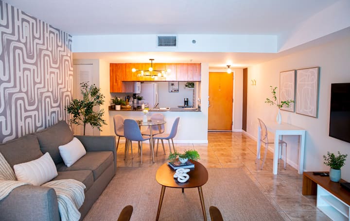 Luxury 2br • Brickell Bay View - Key Biscayne