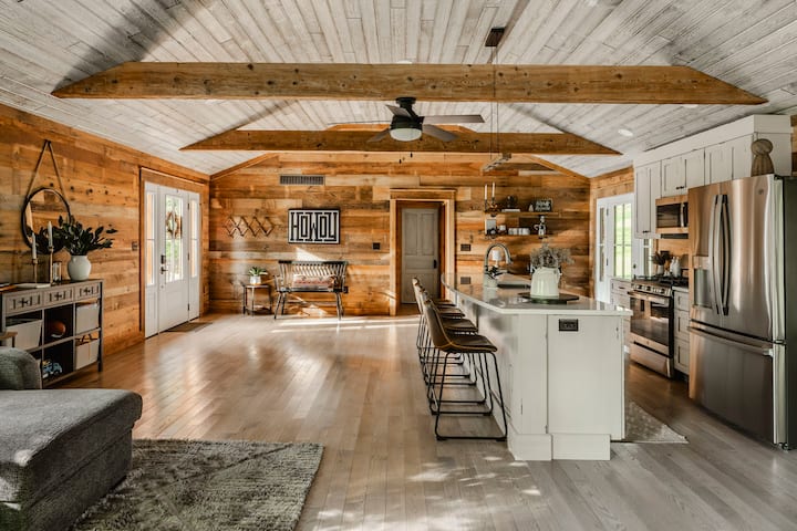 Pickleball, Swimming Pond, Firepit - Denver, PA