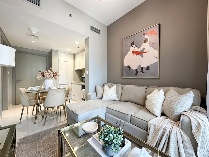 Upscale City Escape 1br In Bus Bay - Dubai