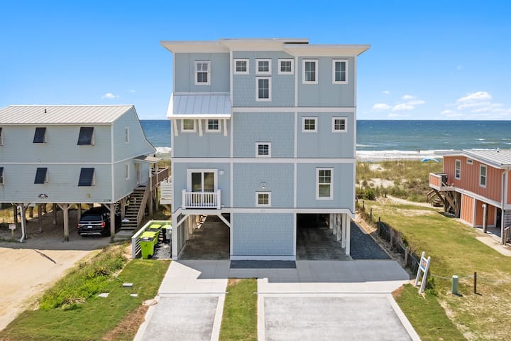 Just Be Cuz: 8br Oceanfront Retreat In Oak Island - Oak Island, NC