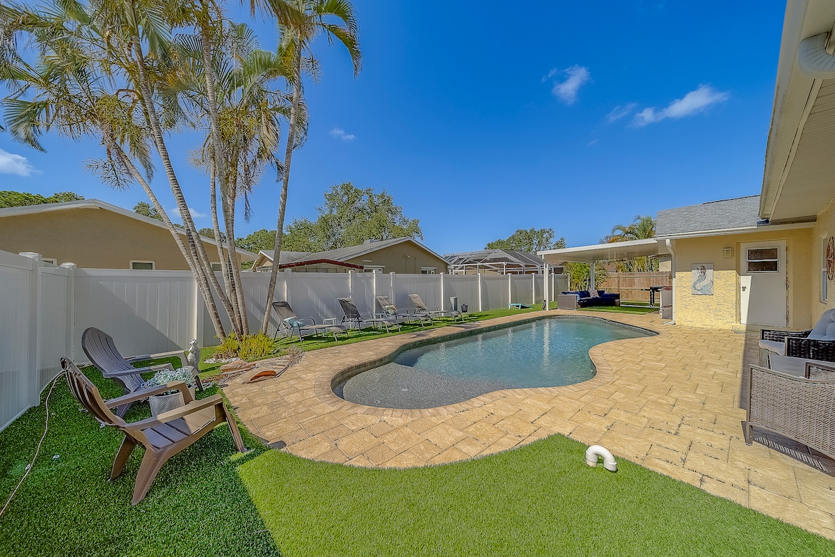 3 Bedroom Pool Home close to Beaches - Houses for Rent in Seminole ...