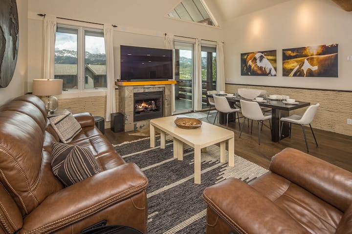 New! Ski-in/ski-out Condo W Hot Tub & Grill - Big Sky, MT