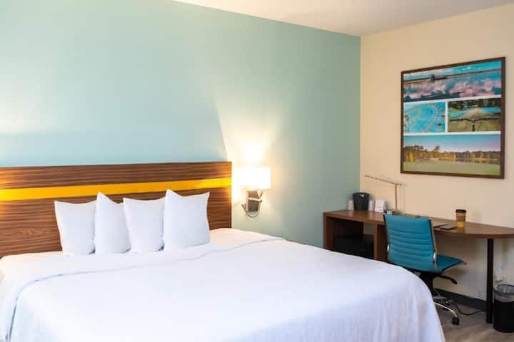 Amazing Orlando Stay | Pool | Free Breakfast - Orlando