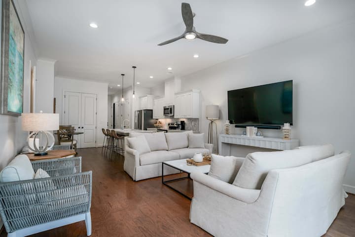 The Maxie At The Capstone | Luxury Townhome - Tuscaloosa, AL