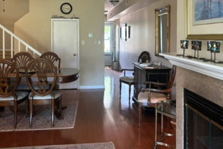 3br Mallard Lakes Condo W/community Pool - Ocean City, MD