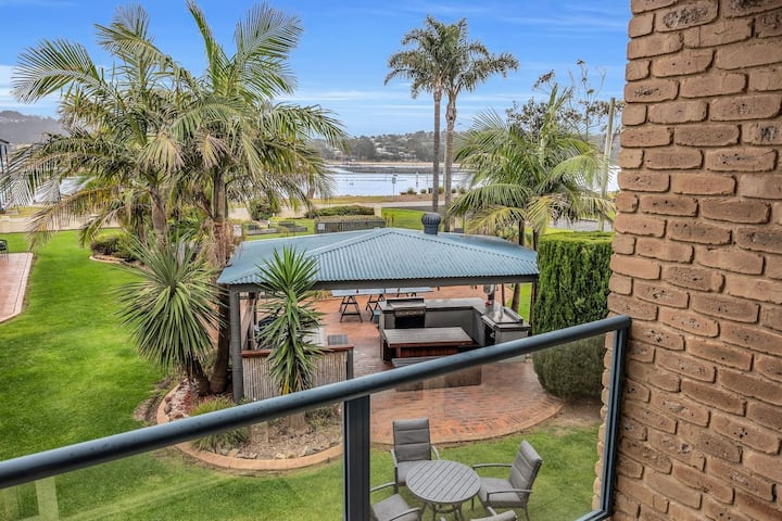 Lakeside Apartments 8 - Merimbula