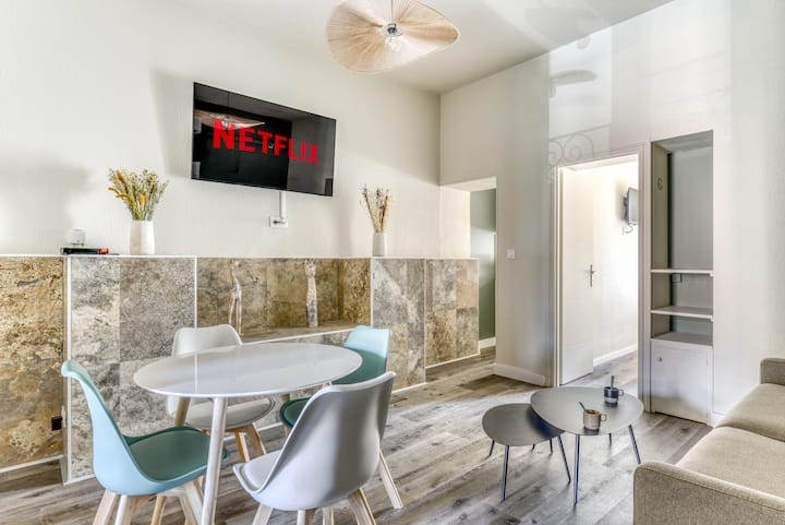 Côté Palais 1 - Netflix - Standing - Terrasse - Carcassonne