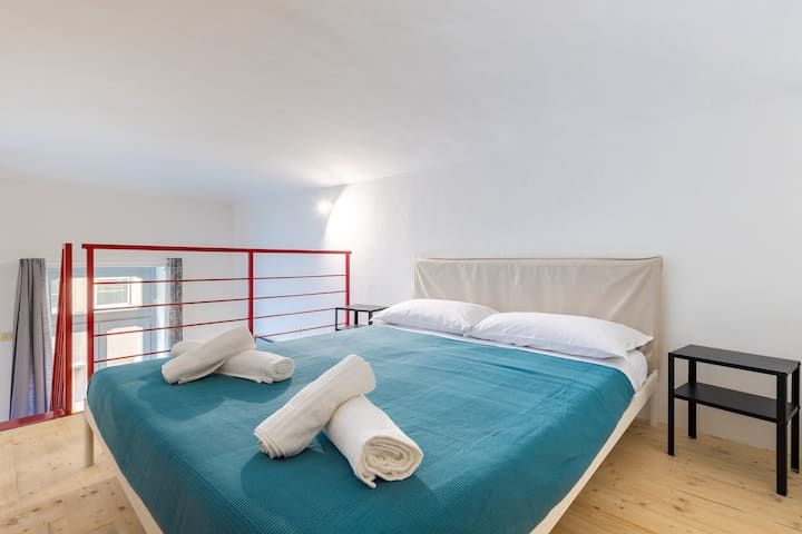 Red Loft Torino, Un Mélange D'histoire Et De Tenda - Turin