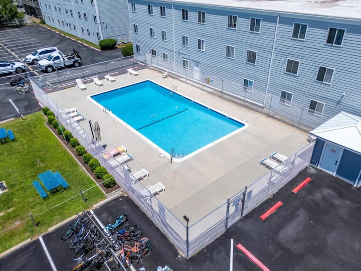 Bayside Family Getaway With Pool - Ocean City