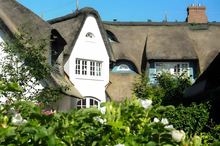 Gemütliche Wohnung Reet-pool-sauna - Sylt