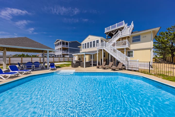 Ocean Overlook - 8 Bedroom 7 Bath, Pool - Virginia Beach, VA
