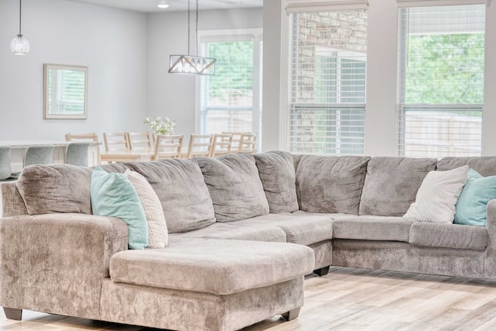 Bike-friendly Retreat With Fenced Yard & Trails - United States