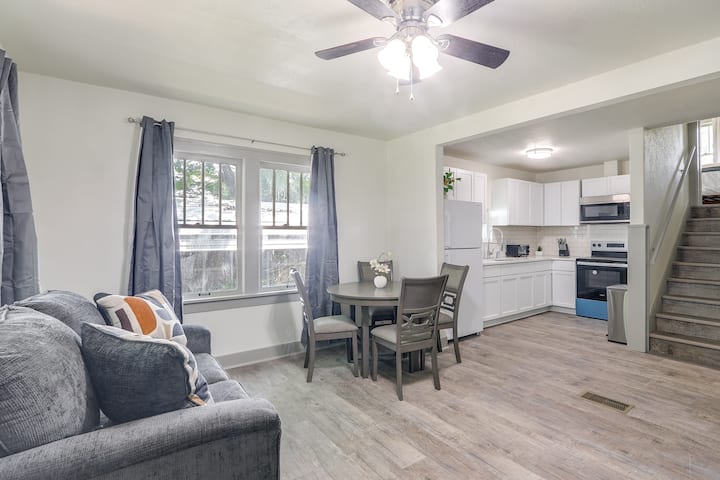 4 Mi To Dtwn: Charming Retreat In Wichita! - Wichita, KS