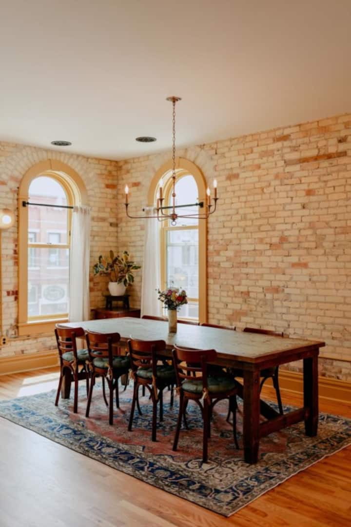 The Union Guesthouse - Traverse City