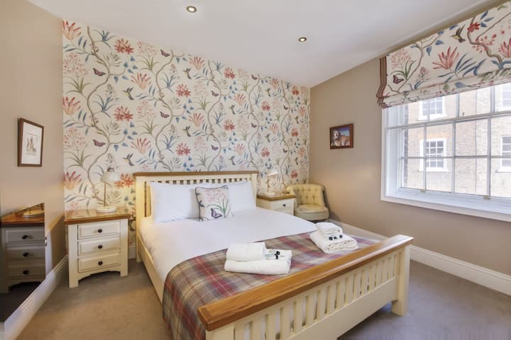York At Your Doorstep- Kings Apt 3- Minster Views - York