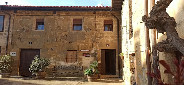 La Casa Del Ayer - Labastida